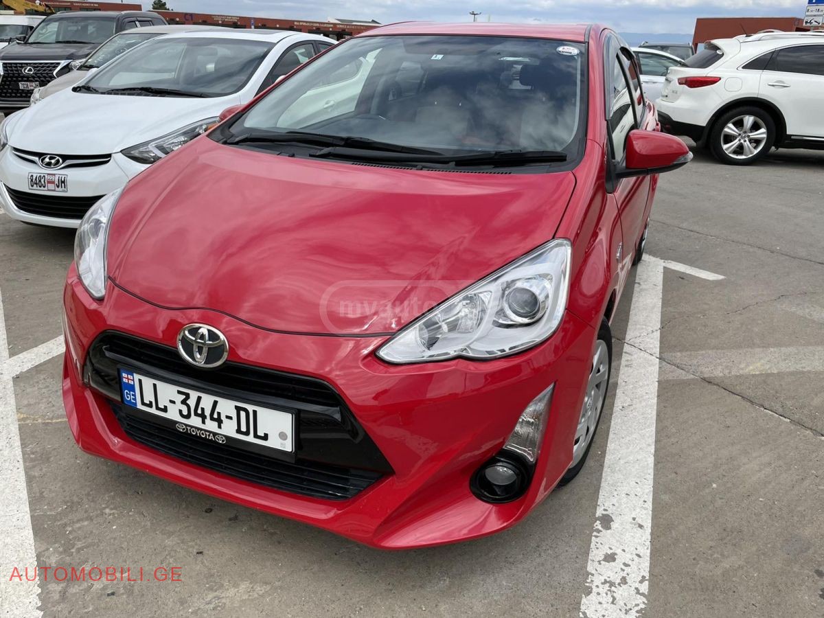 TOYOTA Aqua 2015 - ჰიბრიდი